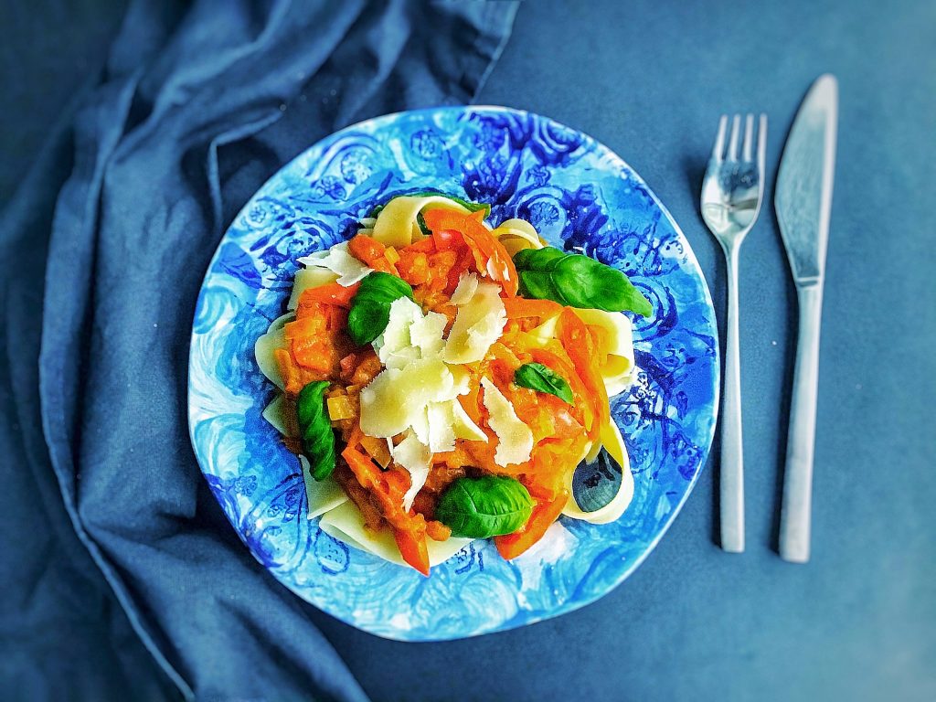 Red pepper paprika pasta with creamy sauce. Tasty and easy veggie dish